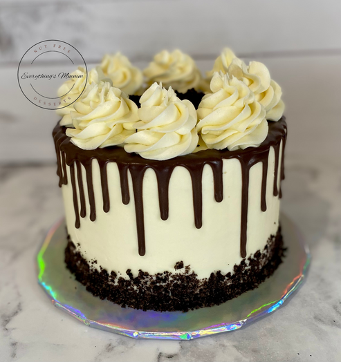 Small Dessert Cakes – Everything's Mmmm